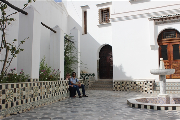 Site du mariage de Rafik BENRABBAH et Sarah MORETTI le 09/10/2015